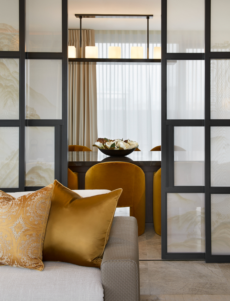Thames Riverside Penthouse - Laura Hammett